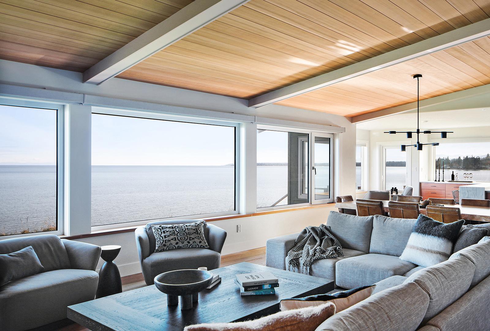 Cozy Beach House with Incredible Views - Denise Mitchell Interiors